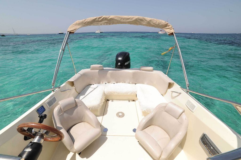 Quicksilver QS 620 / 6 people – Boat rental – Ibiza Formentera Charter